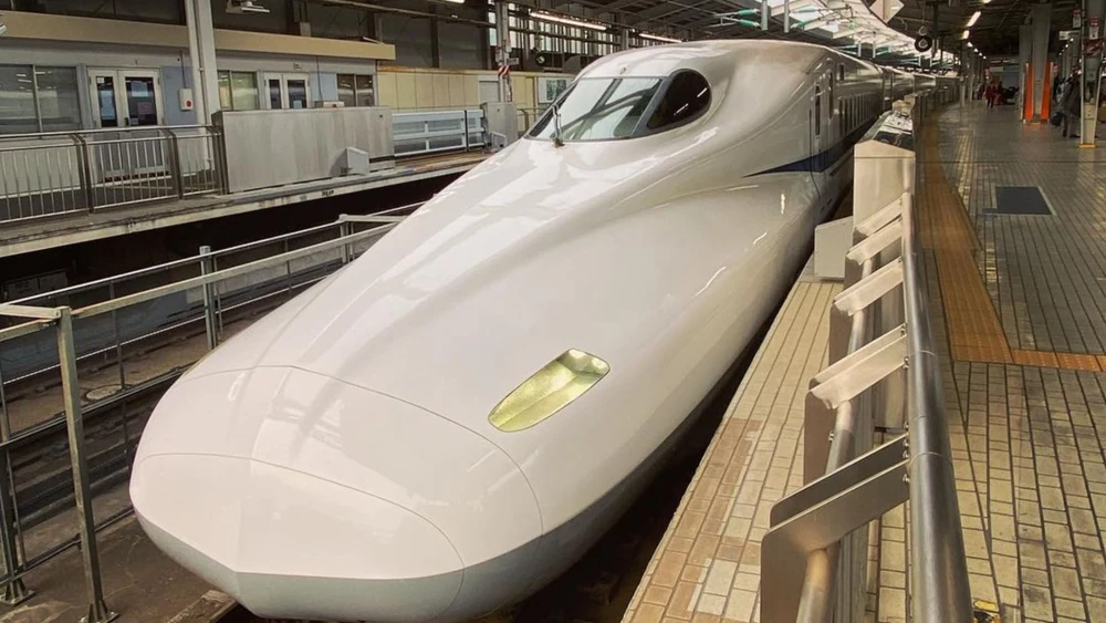 Understanding Japan’s bullet trains – The Shinkansen – Unending Vacations